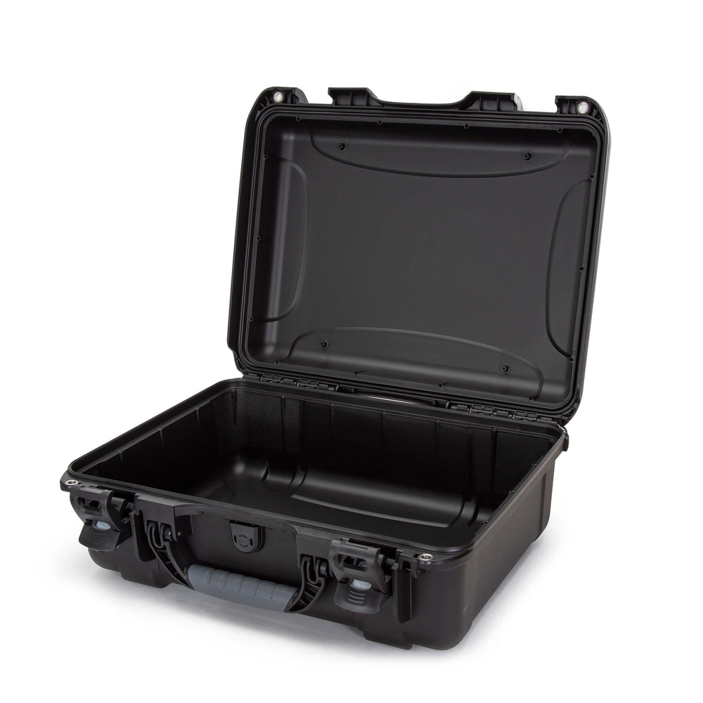 NANUK 930 | Waterproof & Indestructible Hard Case